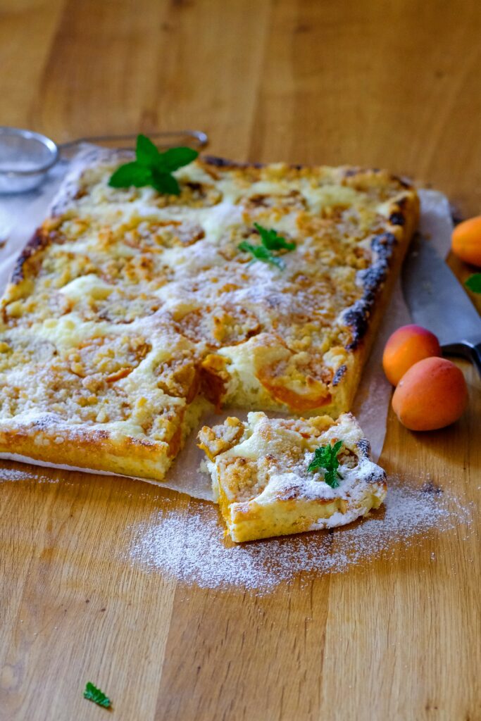 Recept - Meruňkový koláč s drobenkou | TERNO